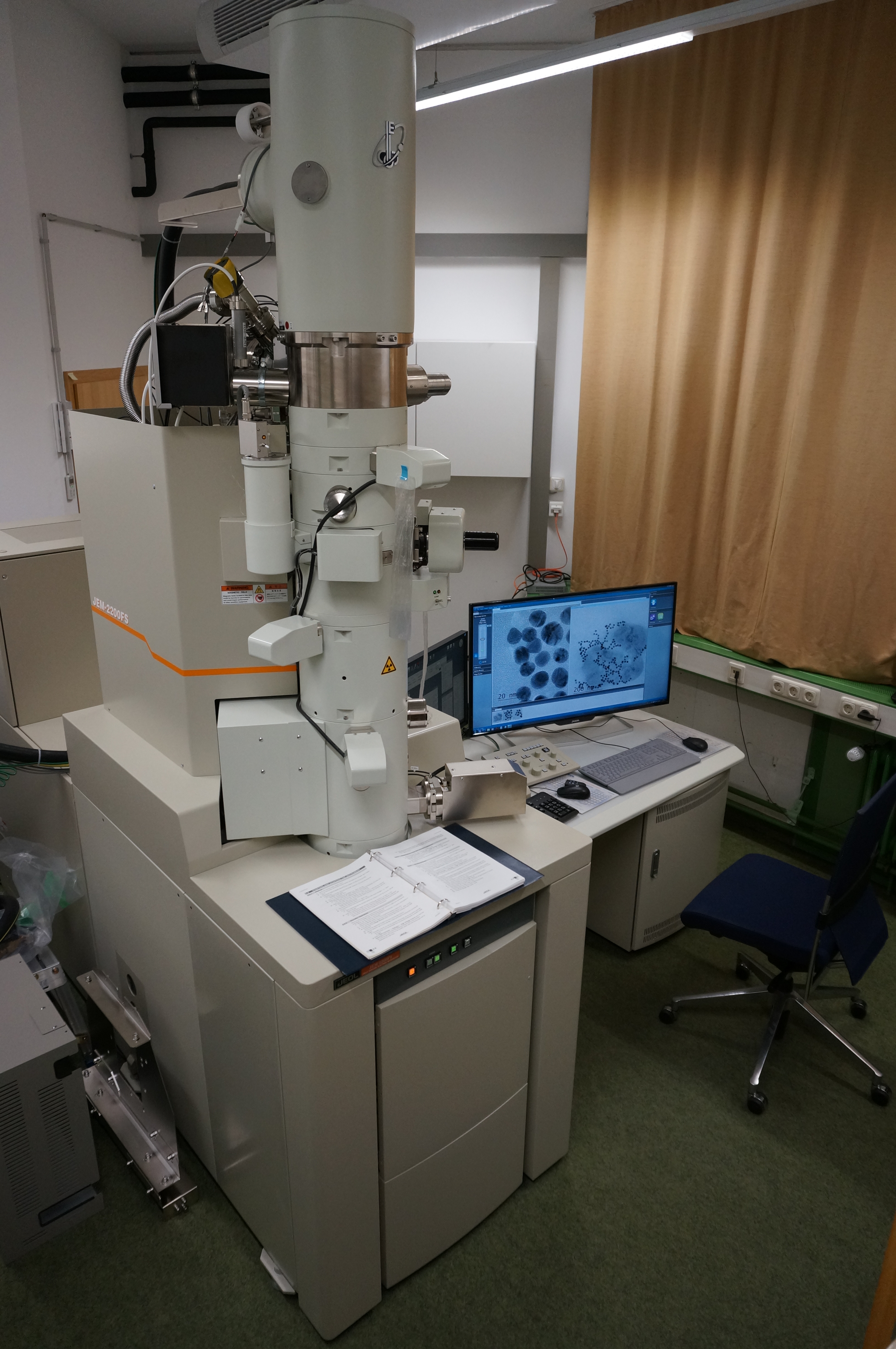 JEOL JEM-2200FS